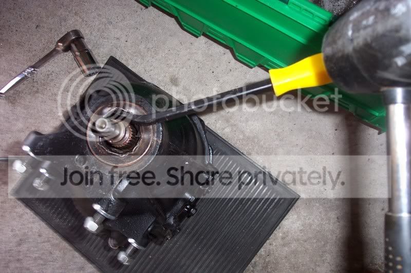 Differential Pinion Seal Replacement | Mercedes-Benz Forum